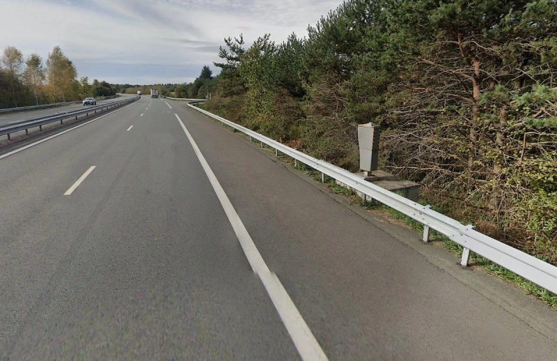 Speed Camera France : location of speed cameras and download for your GPS