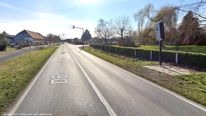 Radar Feu Rouge Saint-Rémy-En-Rollat - 03-Allier - Le Forestier